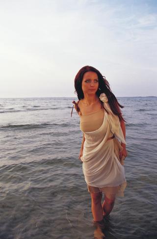 Kadi Toom | Allstarz.ee | Muusikute Vikipeedia